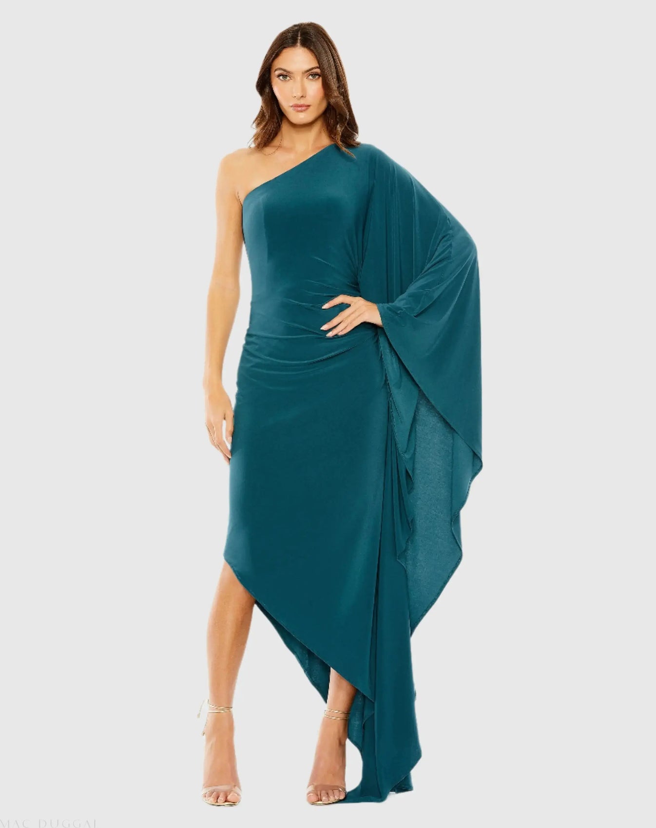 One Shoulder Ruched Detail Jersey Cape Sleeve Dress – Mac Duggal