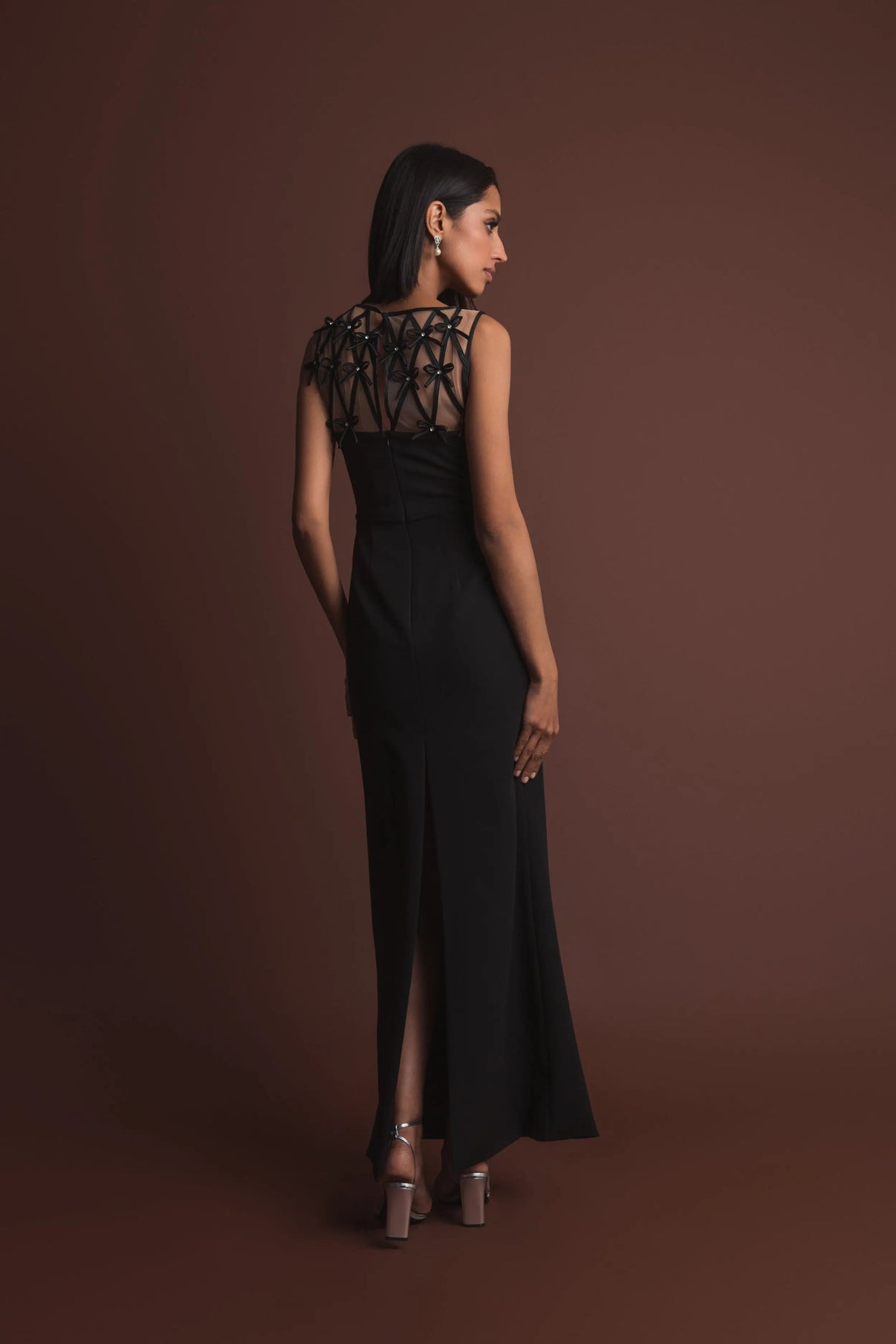 Black Sleeveless Crepe Gown With Embellished Bows | Mac Duggal